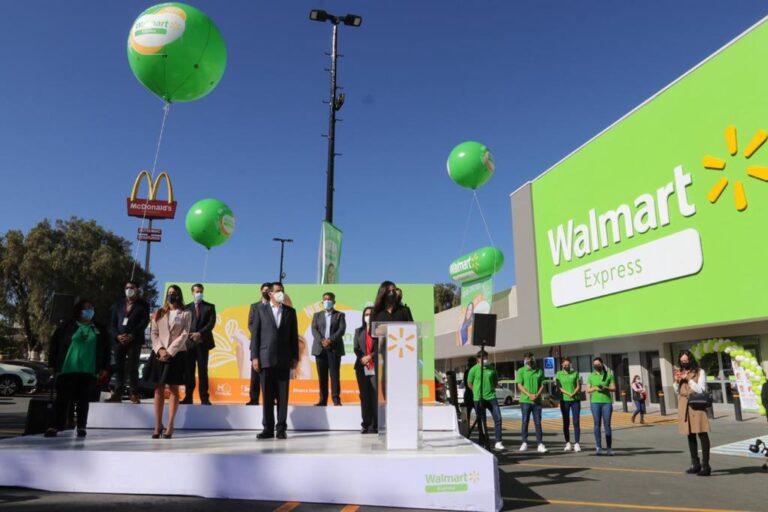 Convierten Superama en Walmart Express en Ciudad Satélite - Nuestra Zona